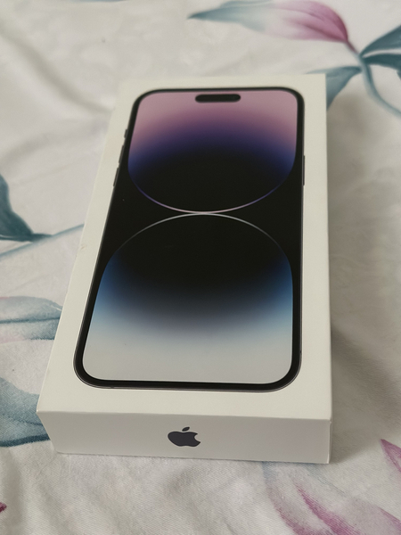Iphone 14 Pro max purple