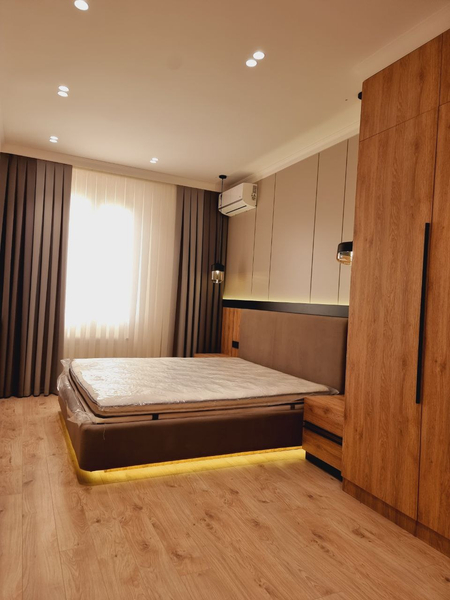 Срочная цена ! Жк Yngi Darhan 3/5/7. 96м² шикарная квартира