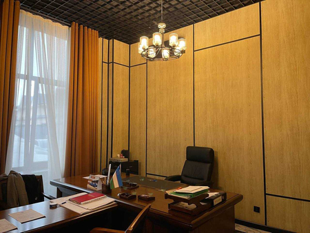 Продаю эксклюзив офис 291м2•1я линия•ул Олинтепа•ремонт-мебель-техника