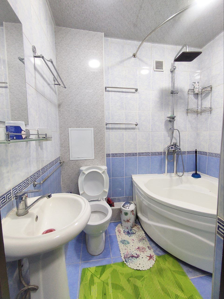 Срочно продаётся 3х ком. Балкон 2*6