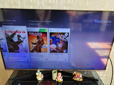 Xbox360e 500gb в отличном состоянии