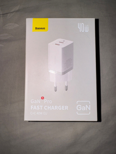 Baseus GaN 5 Pro 40W зарядка