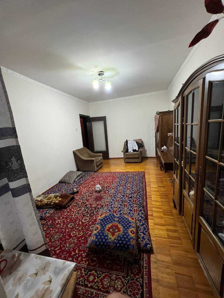 Срочно Продаю 2/4/4 Чиланзар И24 квартал 77 серия Метро Новза