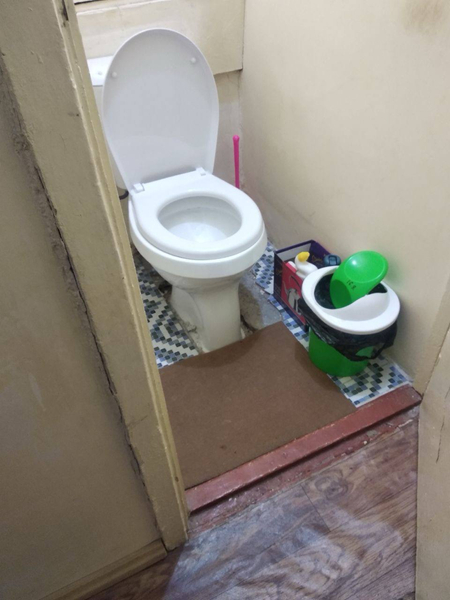 2 ta student qiz olamiz