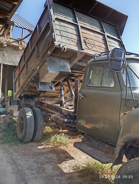 Gaz 53 sotiladi srochni