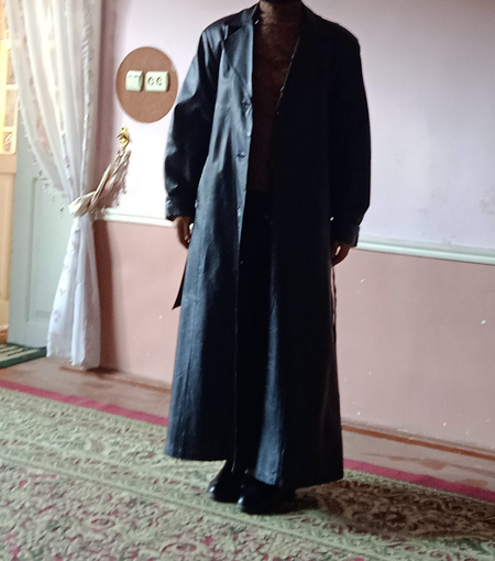 Toza koʻja chisti mehli yoqasi bilan