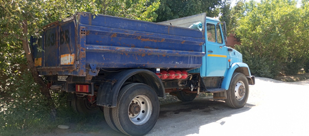 Zil sotildi 4331 rama blok butun katta moʻs 11$ kelishmiz
