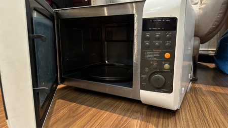Микроволновая печь DAEWOO KOC-970 (Не рабочая)