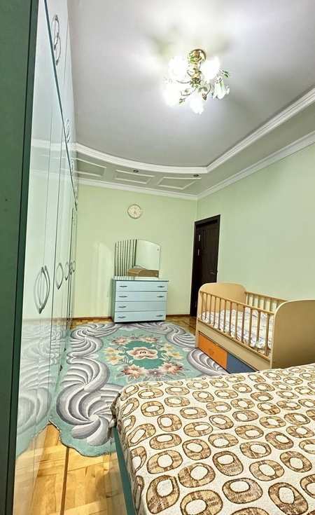 Чиланзар Ц кв 4*5/1/4 Элитном квартале Элитная квартира