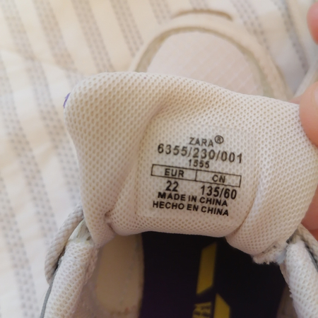 Кроссовки Zara для малыша