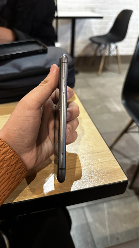 Iphone 11 64gb sotiladi