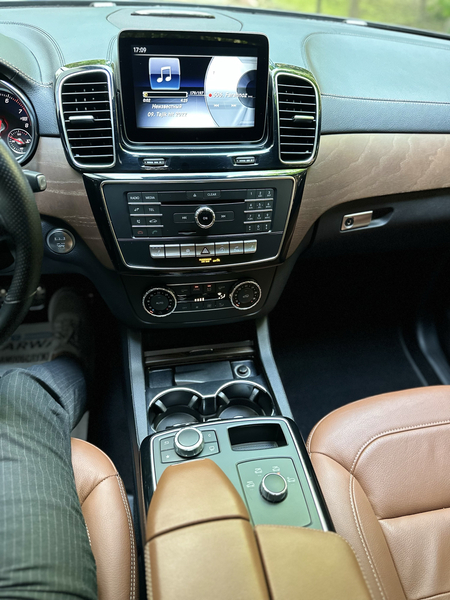 Mercedes Benz GLE400 Coupe