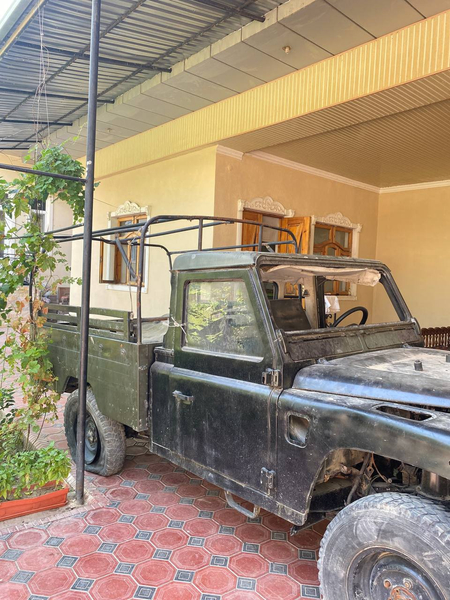 Land rover defender