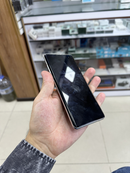 Samsung Galaxy S10+ 8/128 gb Ideal