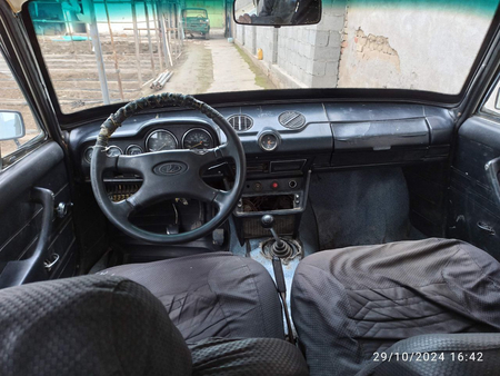 Vaz2106 96 yili sotiladi faqat naxt kelishamiz