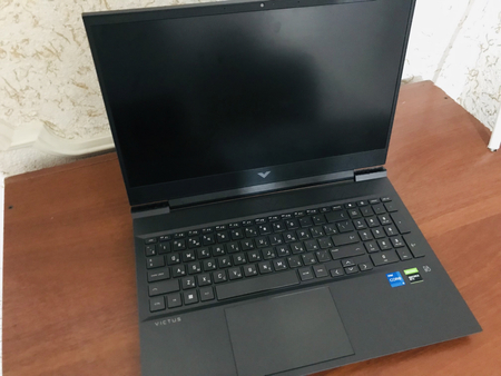 Hp victus 15 i5 11400h