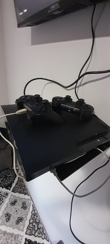 Tv +play station