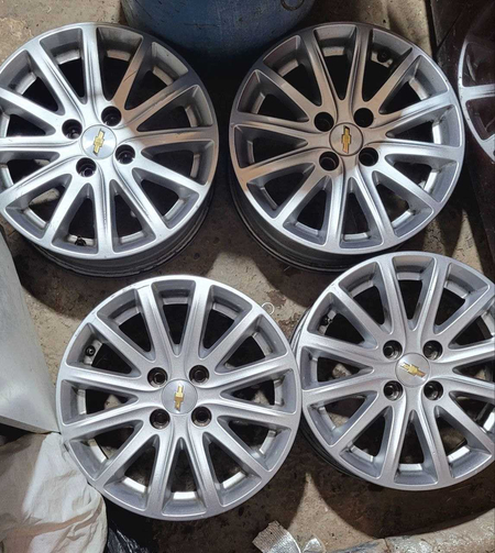 Продаются литые диски GM старого дизайна, Корея, б/у