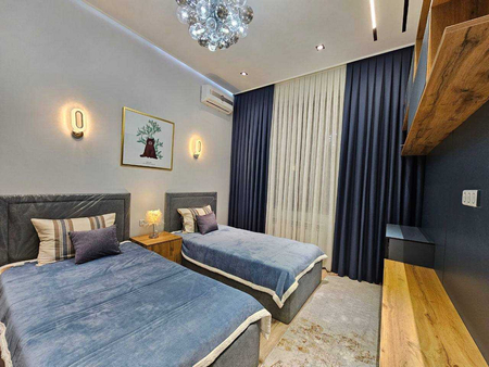 4-х комнатная В Центре Дархан, Басри Баба.100кв.м. (ARG)