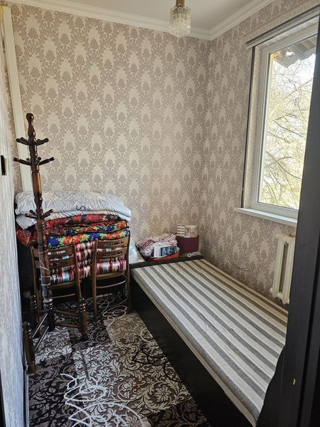 Аренда 2х в 3х комнатную  на Максим Горький