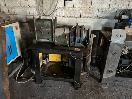 Temir sehga kere boladgan uskunalar sotiladi molit,qaychi,ulitka stano