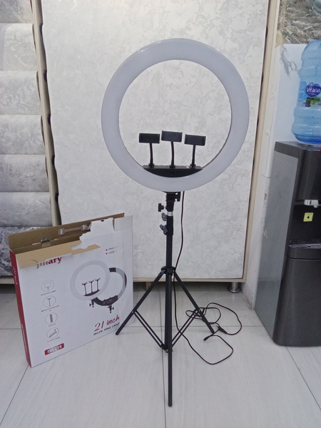Tik tok svetlari sotiladi lanpalari sotiladi!