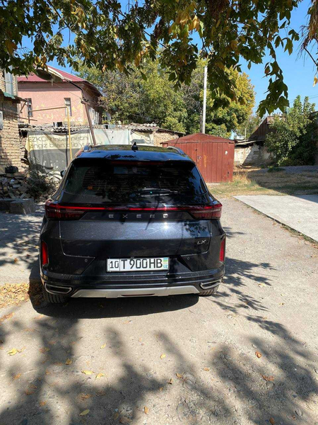 avtomabil EXEED LX priemer  panarama lyuki bor 2023 yil 17000 probeg
