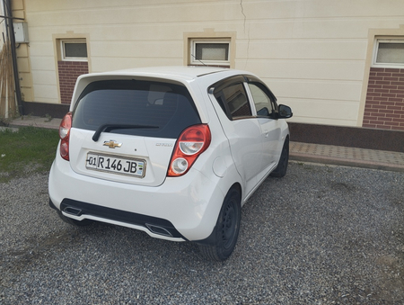 Spark 2 pulis sotiladi
