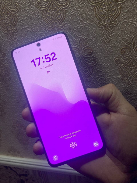 Samsung s21 Fe 8/256gb srochna