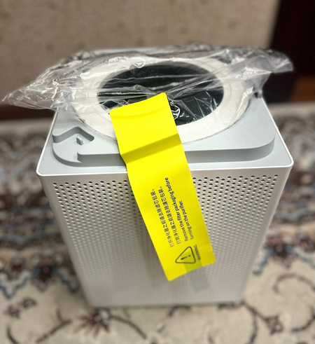 Очиститель воздуха Xiaomi Air Purifier 4 Lite.
Очиститель воздуха – не