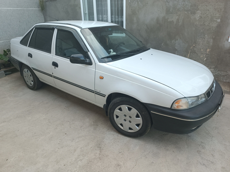 2004 yil dons kandyior 3800 suravaman