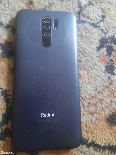 Redmi 9 без каробка азу 3.5 гб  Памит 32гб холати зуур.