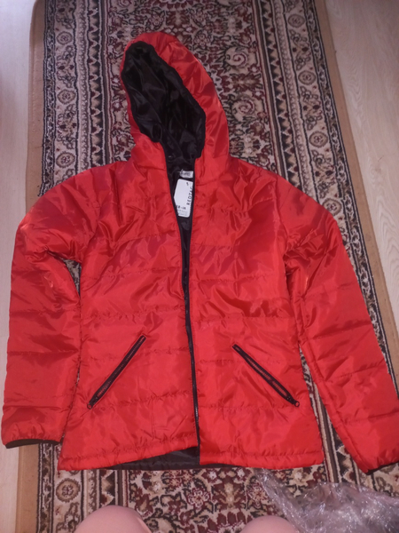 Новая куртка от бренда Red tag