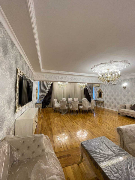 Продаю 2х уровневую квартиру 283м2 в Габусе, м. Айбек, укомплектована