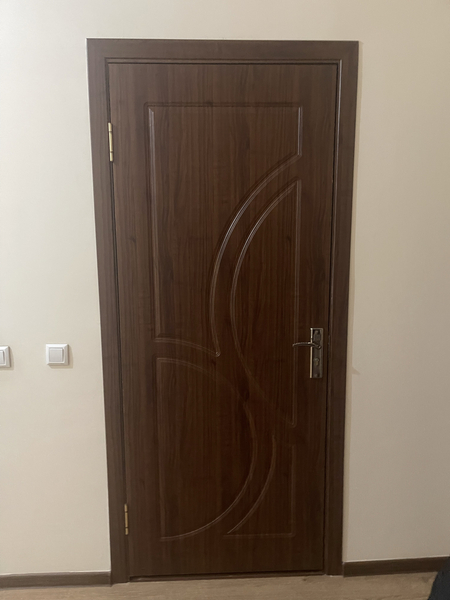 Недорого продам межкомнатные двери