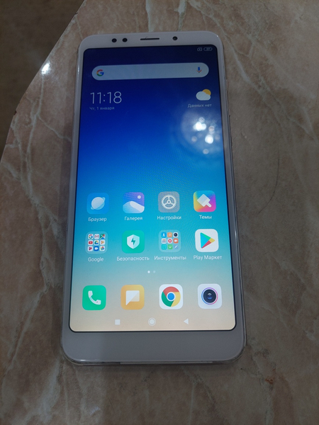 Redmi 5plus sotiladi.