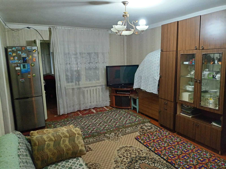 Продается 2х комнатная кв. на  1 этаже, кирпич. (Чиланзар 2 квартал)