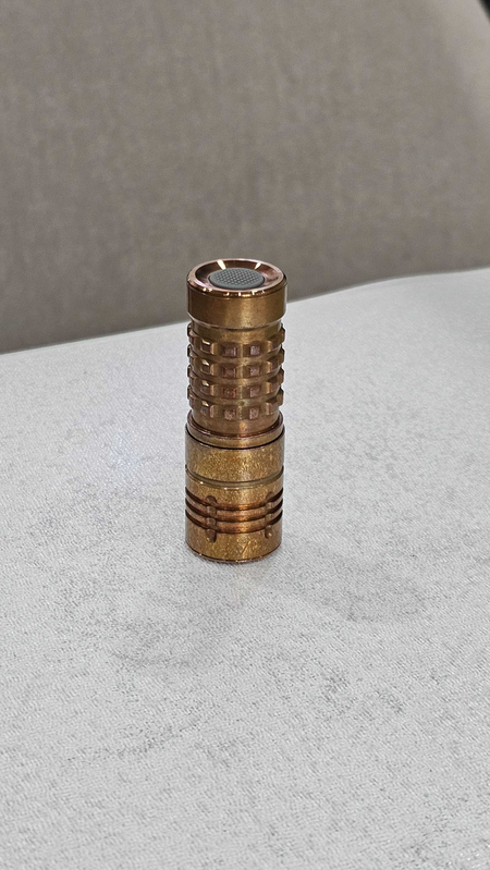 Фонарь Acebeam TK16 Copper Limited Edition.