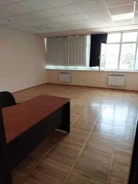20м² 40м² метро Хамида Олимжана 5й этаж кабинеты под офис