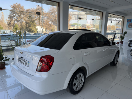 Продается жентра автомат
