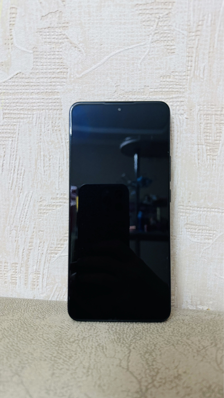 Продам Xiaomi 12 t pro в отличном состоянии!