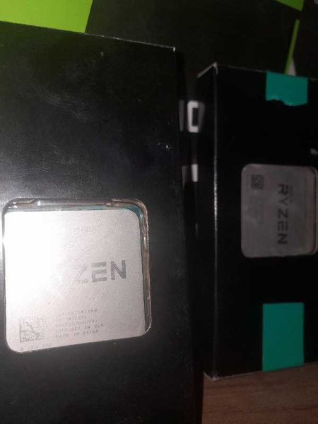 Процессор AMD Ryzen 3 2200G OEM Socket AM4, 4-ядерный, 3500 МГц
