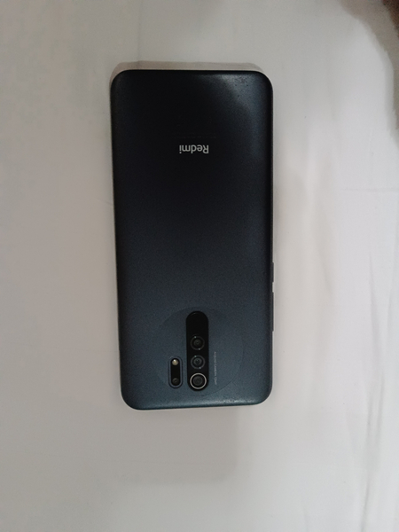 Телефон Xiaomi Redmi