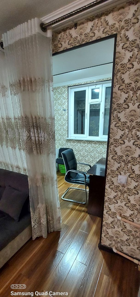 Юнусобод 4 кв.  да 2/3/4 уй арендага берилади.