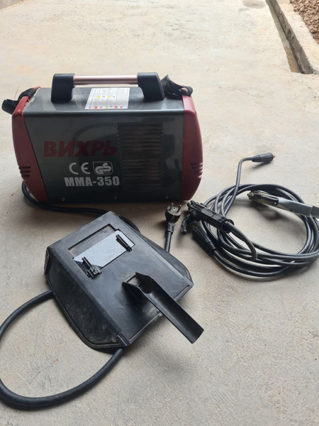 Svarka  brend ВИХРЬ  220 v