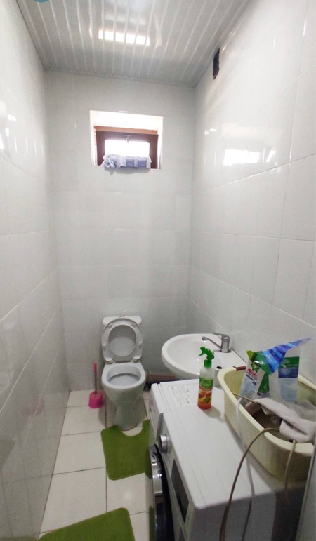 Mikrarayon Arkaga srochna 4 xonali uy ijaraga beriladi narxi 350 y.e.