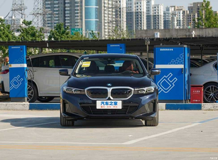 BMW i3 eDrive 35L   (Запас хода: 526 км