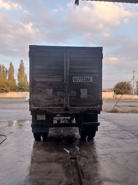 Камаз бортовой и прицеп сотилади
