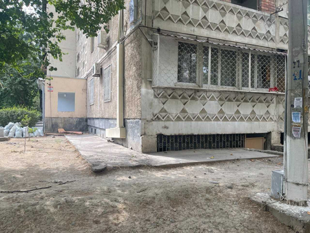 Своя ДЕШЕВО ПОД ОФИС ДАРХАН 1 этаж Новомосковский рядом, срочно центр!