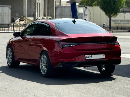 Elantra Full 2L 2022 год